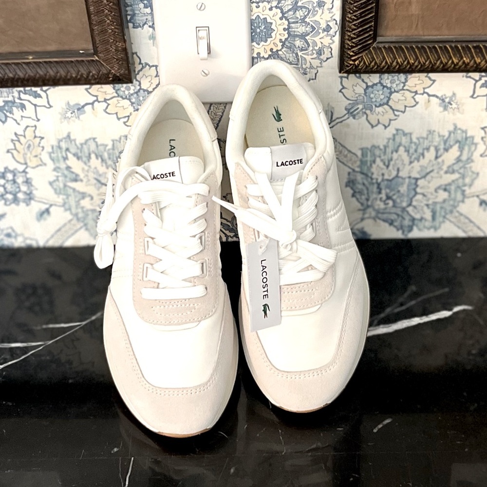 Lacoste White Sneakers - Gem
